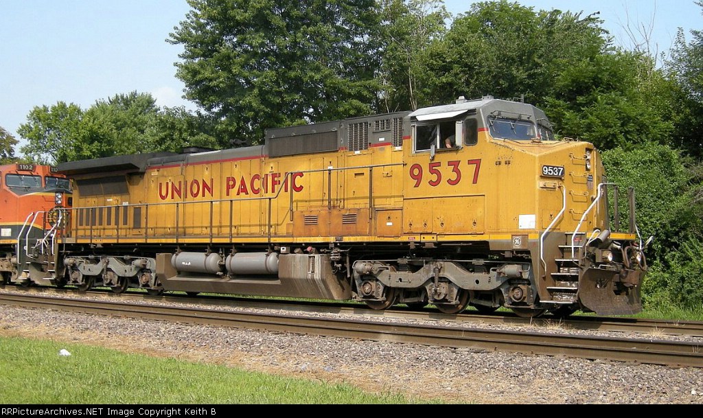 UP 9537